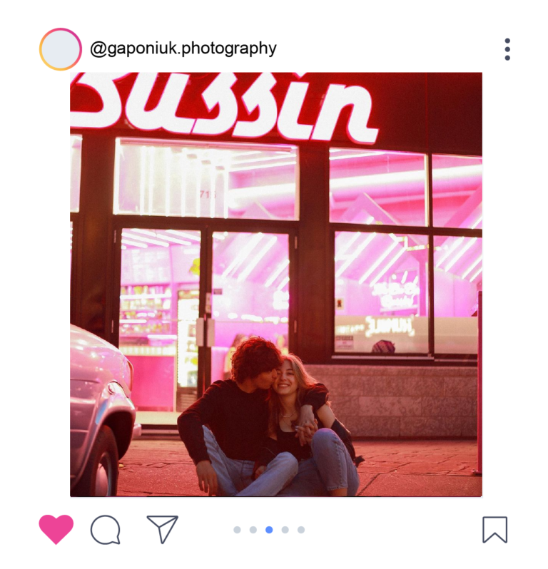 Gourmet Burgers, Waffles, Desserts & Flavorful Shakes | Bussin